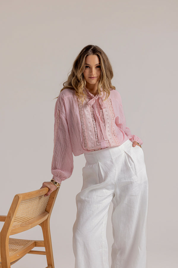 BESSIE BLOUSE - BLUSH - Lunar Fox